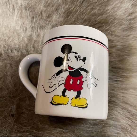 Disney | Dining | Vintage Disney Mickey Mouse Ceramic Mug By Gabbay And ...